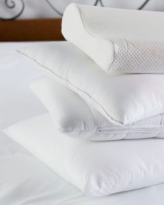 How to Choose the Right Pillow? A 2025 Guide | Sealy Australia